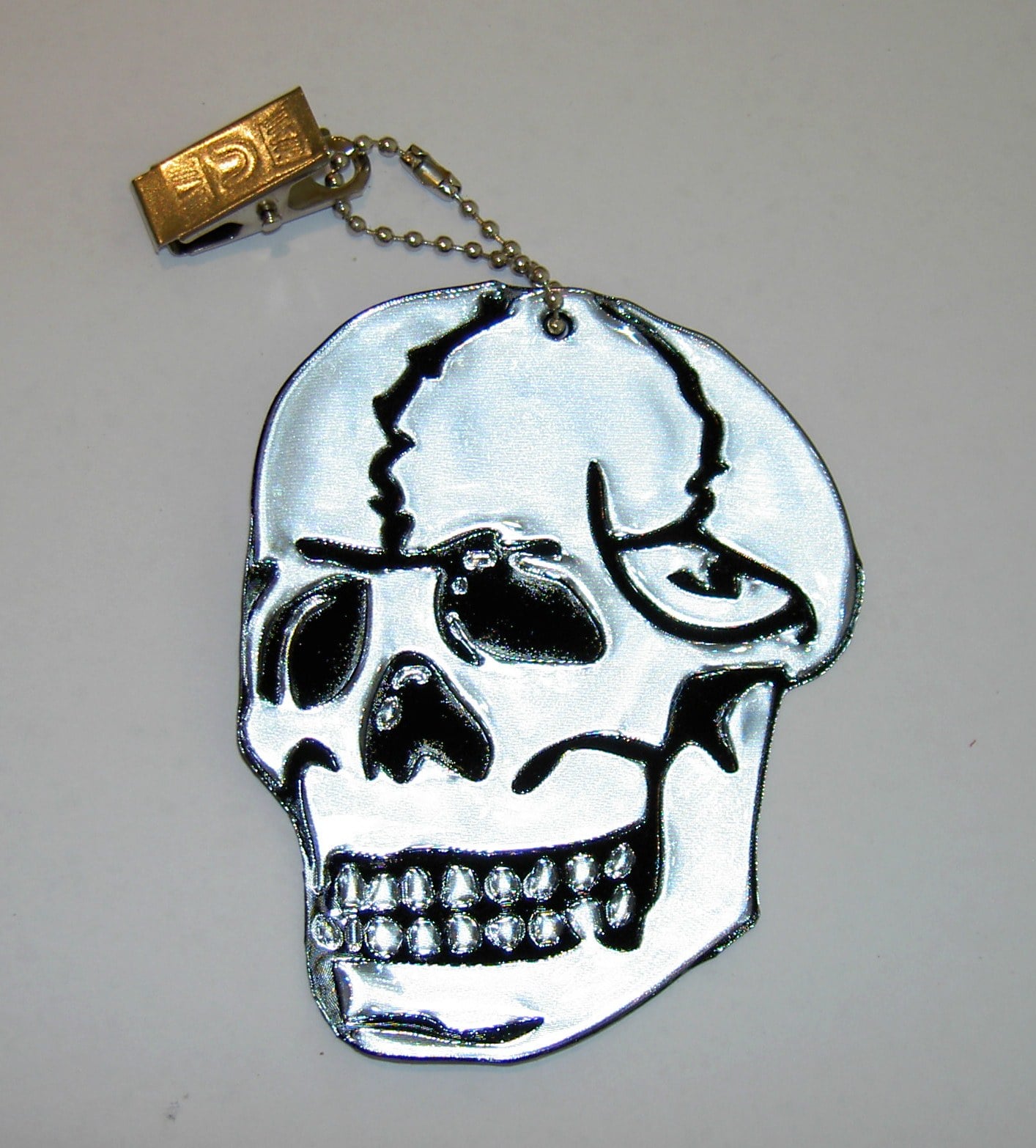 Soft Film Cool Skull Reflector – C Me Pedestrian Reflectors